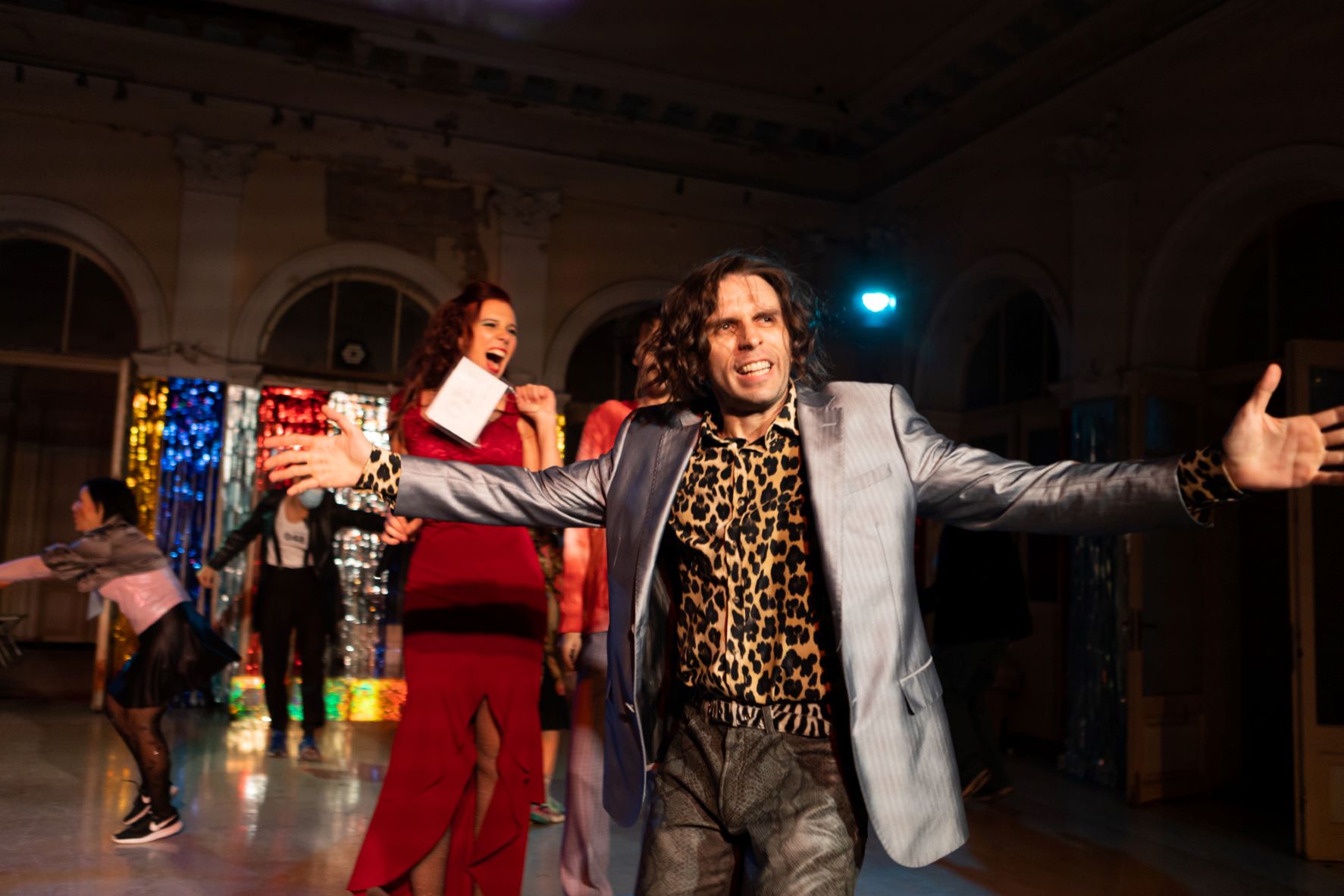 ΕΙΔΑΜΕ ΤΗΝ ΠΑΡΑΣΤΑΣΗ «THE SHOW - ΠΟΣΟ Θ' ΑΝΤΕΞΟΥΝ;» ΣΤΟ ΜΠΑΓΚΕΙΟΝ ...